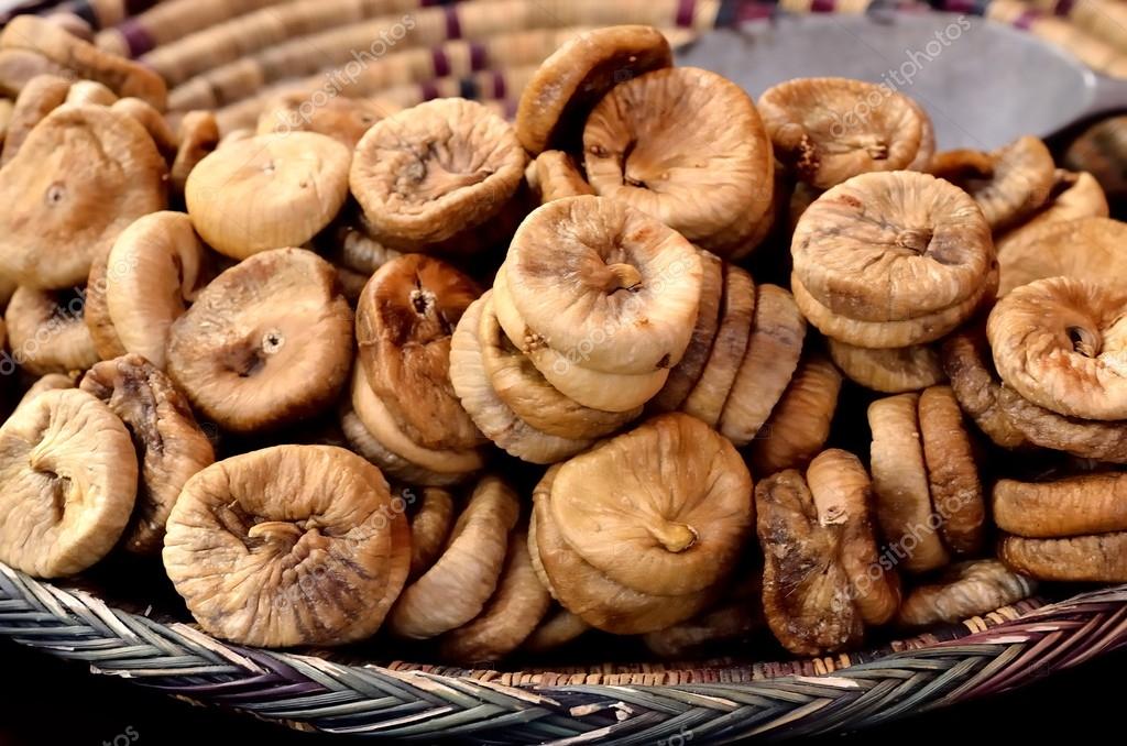 Dried figs Stock Photo by ©LourdesB 18016077