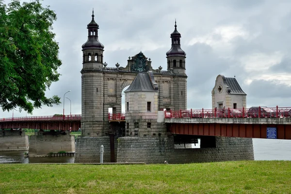 Tilsit fromage images libres de droit, photos de Tilsit fromage ...