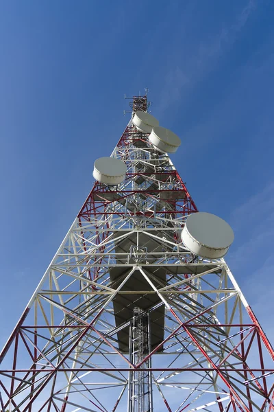 Torres de telecomunicaciones fotos de stock, imágenes de Torres de ...