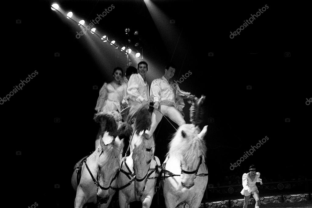 Circus Medrano - Cirque Medrano – Stock Editorial Photo © lucidwaters ...