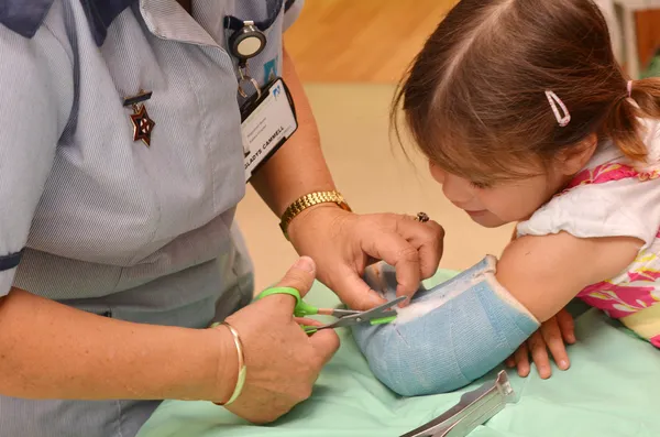 Cast removal - Stock Image - Everypixel