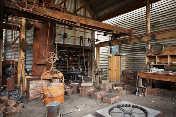 Metal workshop Stock Photos, Royalty Free Metal workshop Images ...