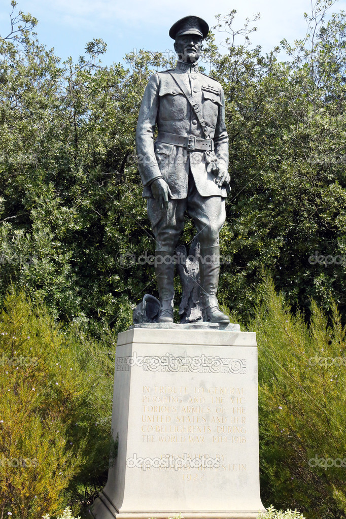 General John Pershing statue near the DeYoung museum in Golden Gate ...