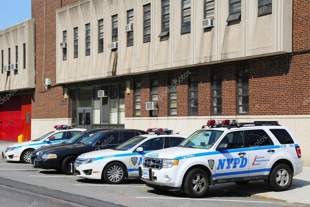 NYPD 60th Precinct in Brooklyn , NY – Stock Editorial Photo © zhukovsky ...