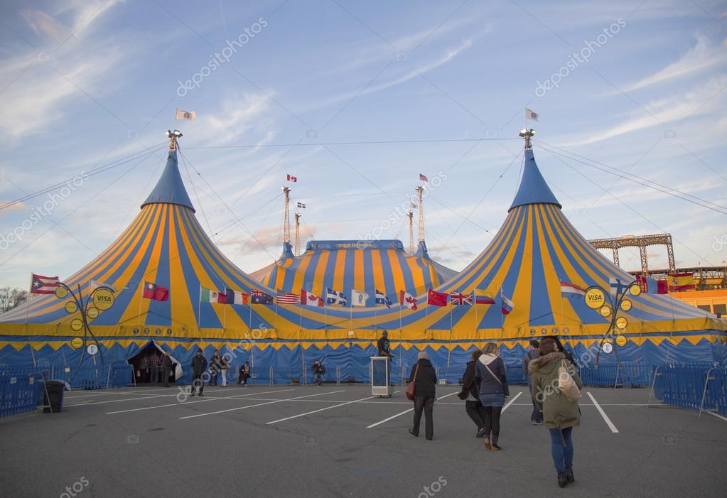 Tienda de circo Cirque du Soleil en Citi Field, Nueva York 2023