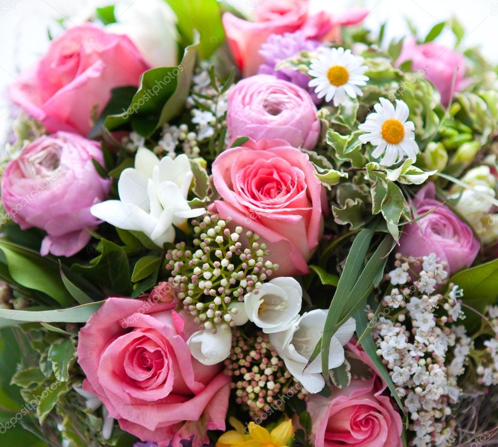 bouquet di fiori colorati primavera — Foto Stock © LiliGraphie #13510535