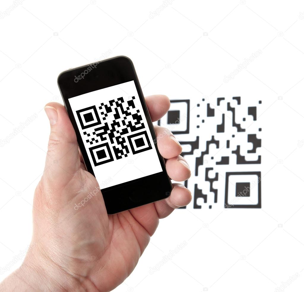 Escanear código QR con teléfono inteligente móvil — Foto de stock ...
