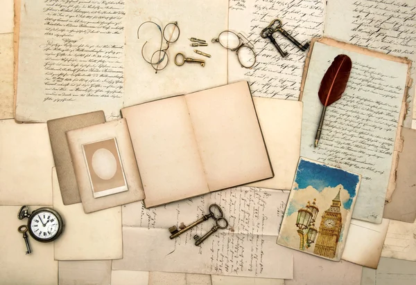 Diary book Stock Photos, Royalty Free Diary book Images | Depositphotos