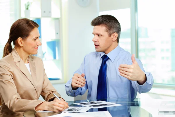 Explaining Stock Photos, Royalty Free Explaining Images | Depositphotos