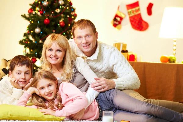 Relaxed family Stock Photos, Royalty Free Relaxed family Images ...