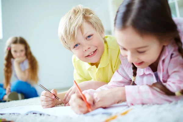 Friends drawing at leisure - Stock Image - Everypixel