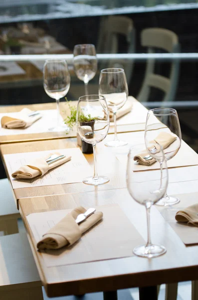 Restaurant table design Stock Photos, Royalty Free Restaurant table ...