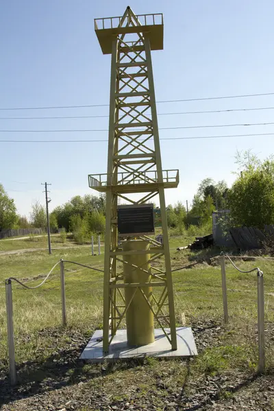 Oil field tower Stock Photos, Royalty Free Oil field tower Images ...