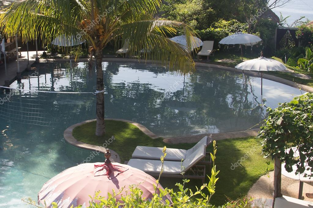 Tropical luxury resort rock pool for summer vacation — Stock Photo ...