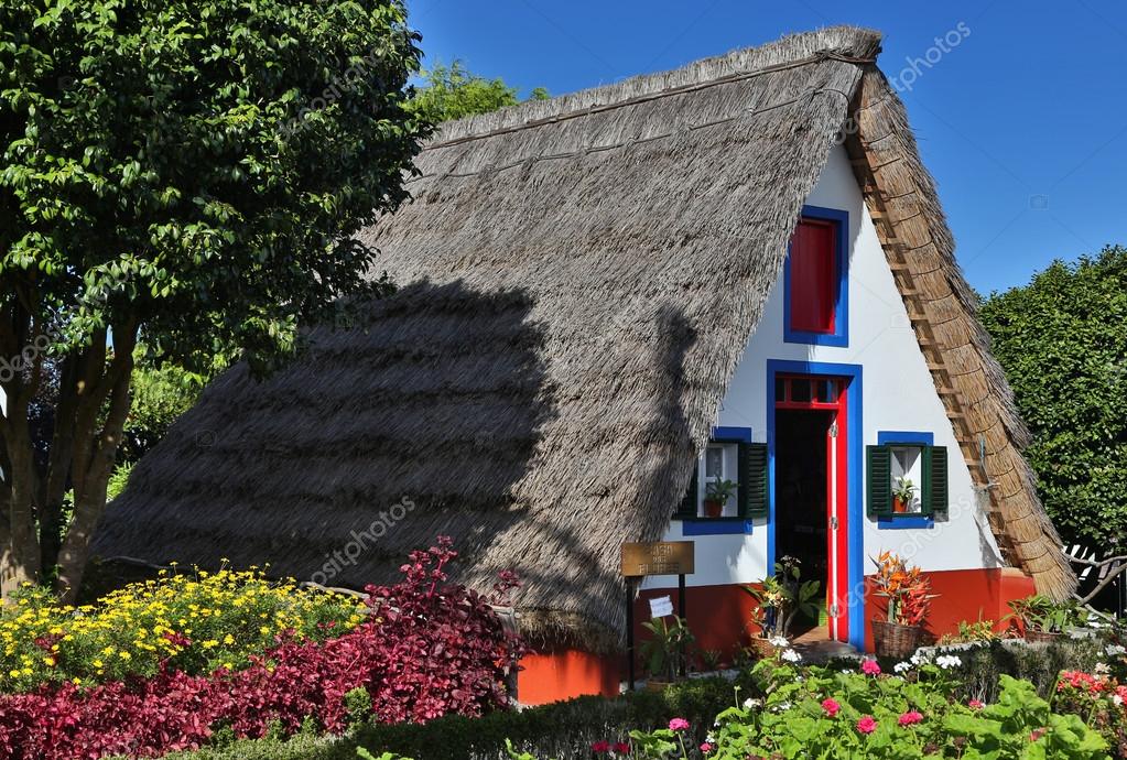 Traditional cottage in Santana (Madeira, Portugal) 02 Stock Photo by ...