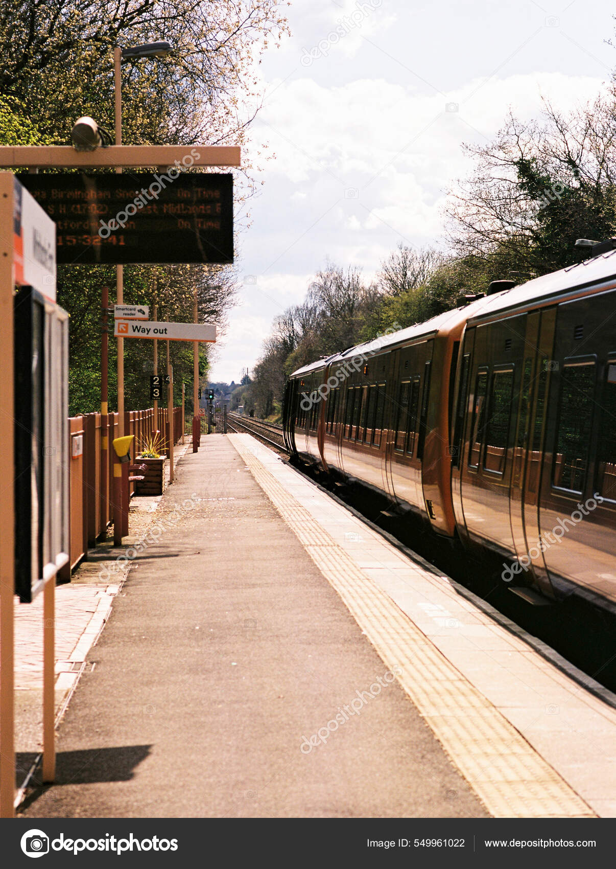 British Rail Rural Railway Station Warwickshire England Station ...