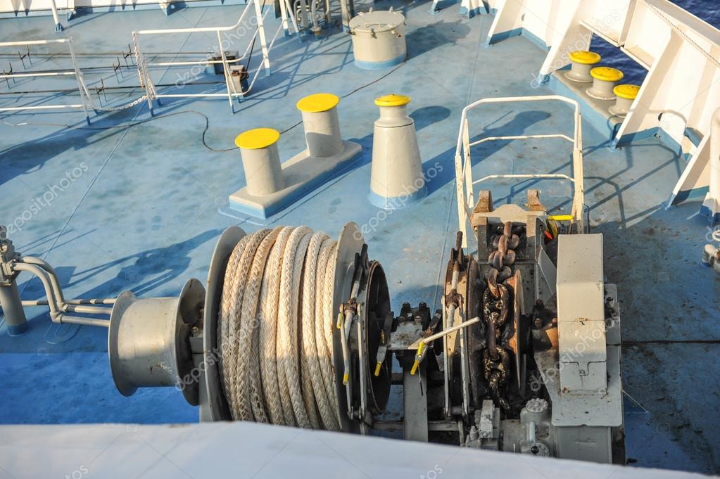 Cable strung on the ship. Stock Photo by ©iancucristi 19656603