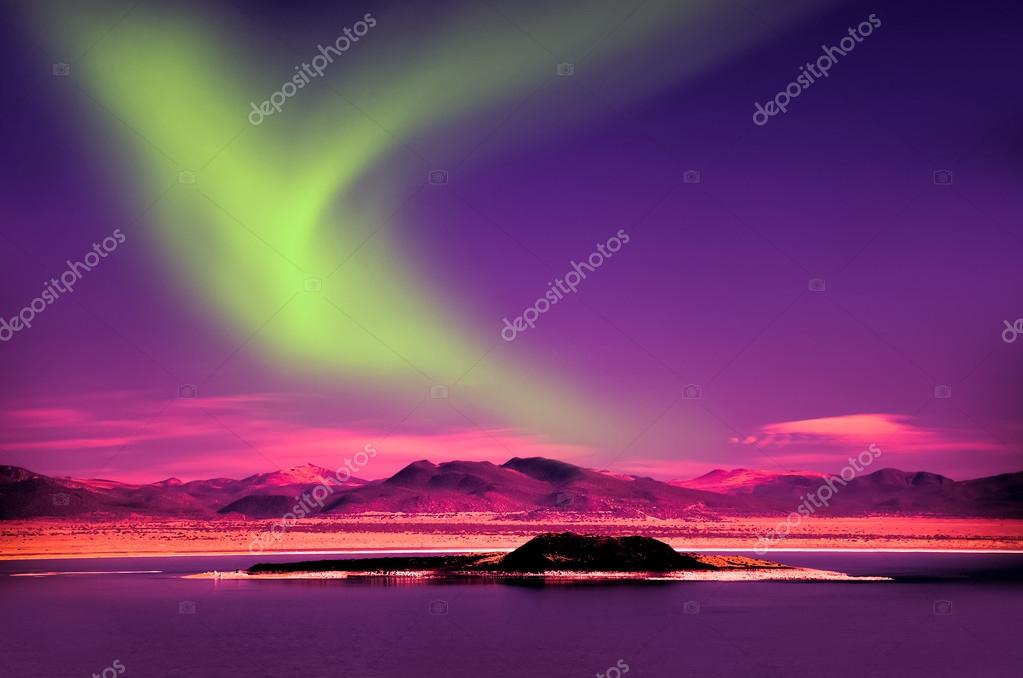 Northern lights over lake — Stock Photo © surangastock #38125779