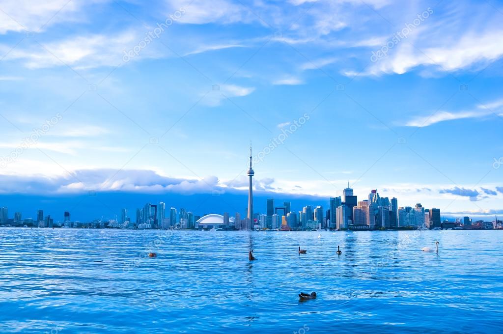 Toronto Skyline — Stock Photo © surangastock #38377809