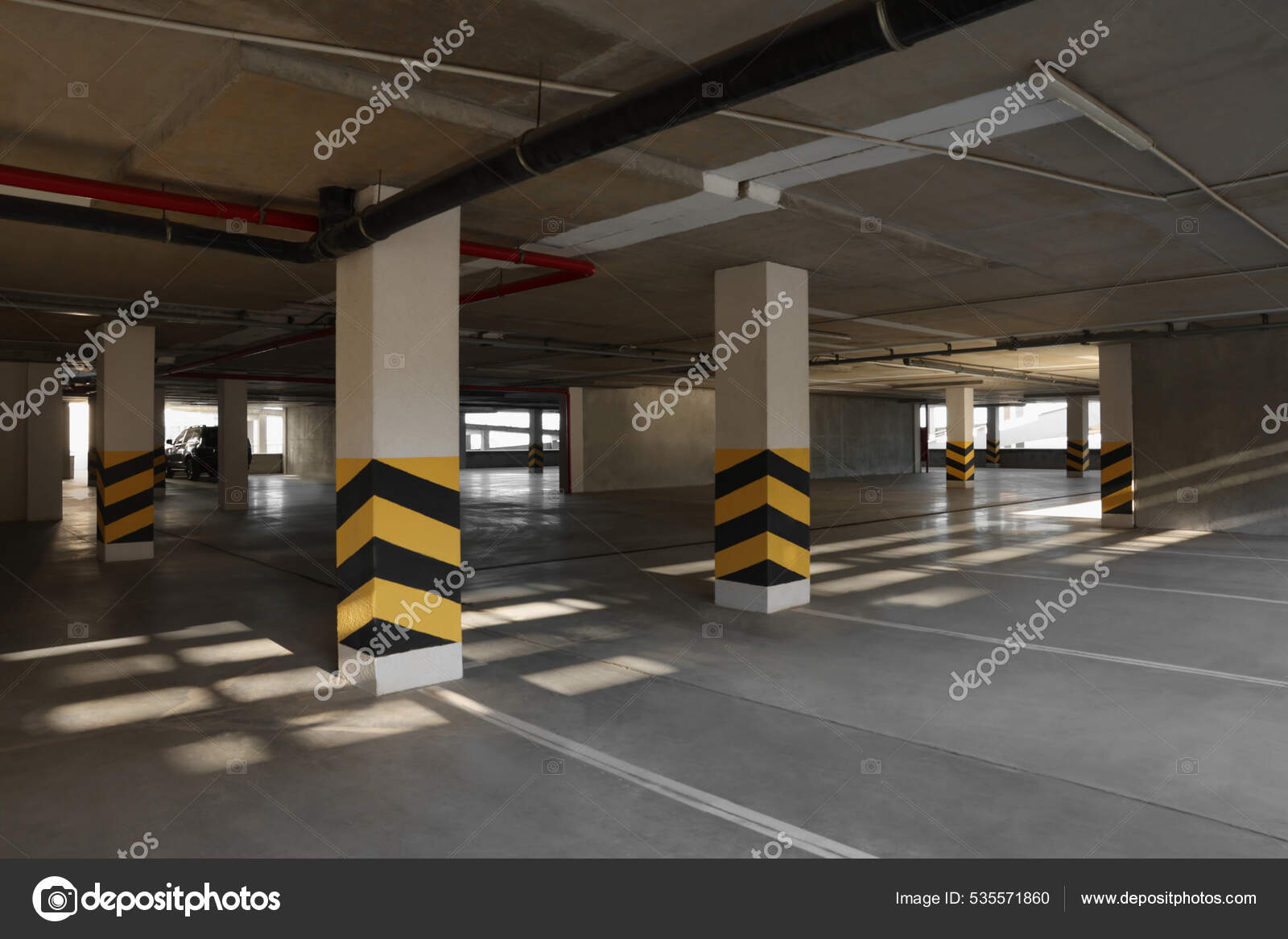 Open Parking Garage Car Sunny Day Stock Photo by ©NewAfrica 535571860