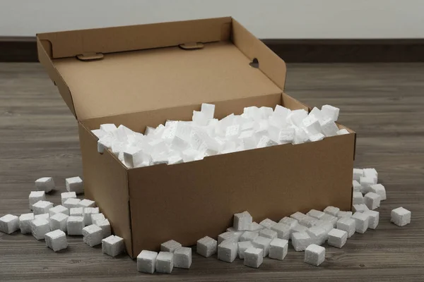 Styrofoam packaging Stok Foto, Styrofoam packaging Gambar Bebas Royalti ...