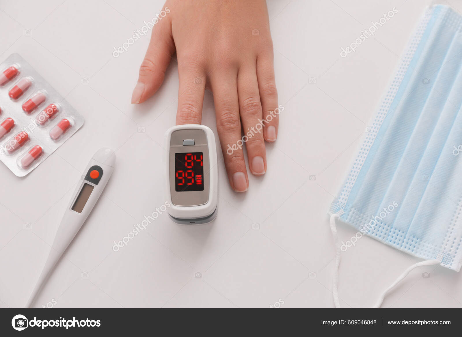 Woman Measuring Oxygen Level Modern Fingertip Pulse Oximeter White ...