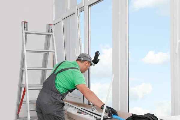 Window installation service Stock Photos, Royalty Free Window ...