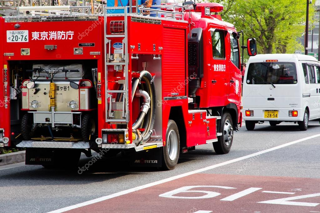 Fire engine in tokyo japan — Stock Editorial Photo © ponsulak #48020815