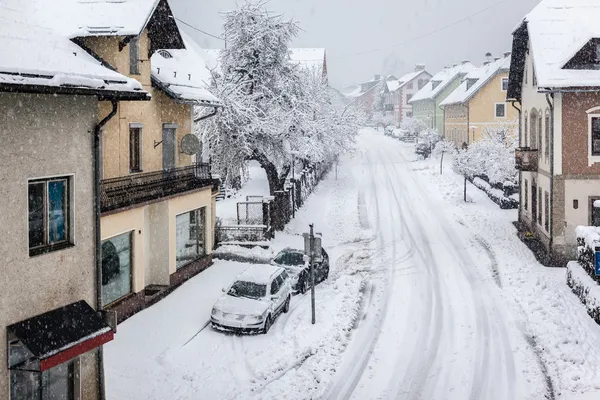 Snowy town Stock Photos, Royalty Free Snowy town Images | Depositphotos