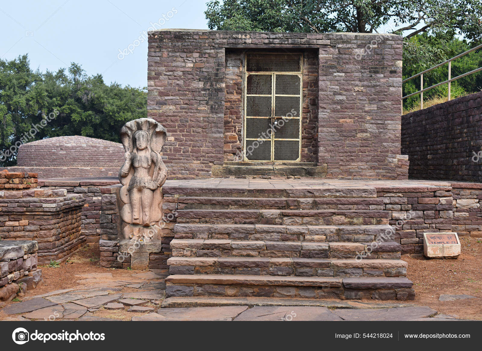 Temple Naga Statue Sanchi Monuments World Heritage Site Madhya Pradesh ...