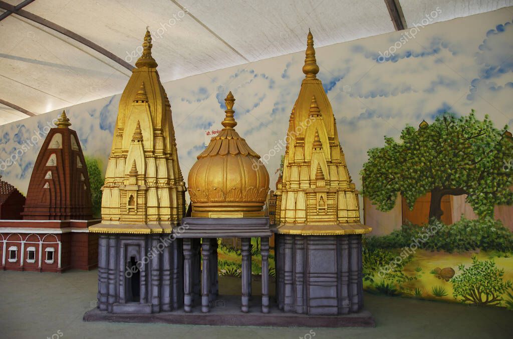 Réplica de Kashi Vishwanath Jyotirlinga en Varanasi, Uttar Pradesh Uno de los 12 Jyotirlingas en ...