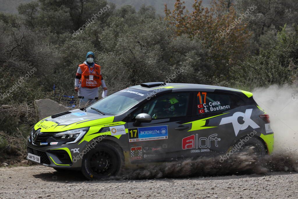 Bodrum, Turquía. 16 abril 2022. La primera carrera del Turkiye Otomobil ...