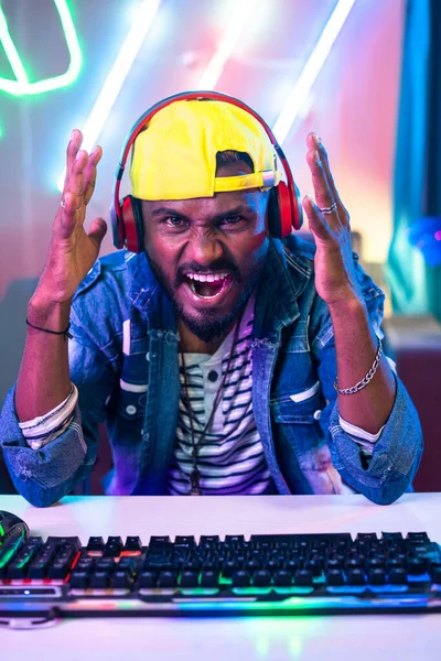 Gamer got angry while playing video game due to loss at home durinh ...