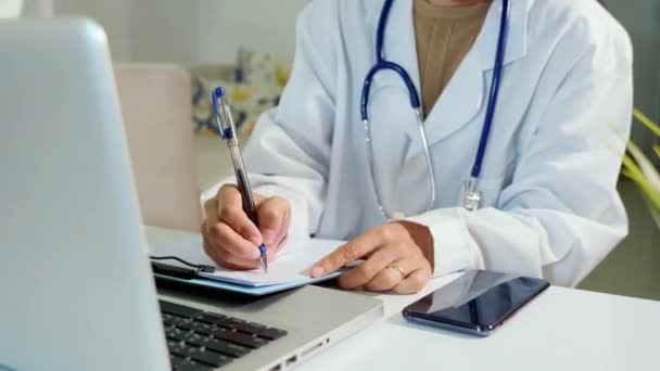 22,385 Informe del documento Videos, Royalty-free Stock Informe del ...