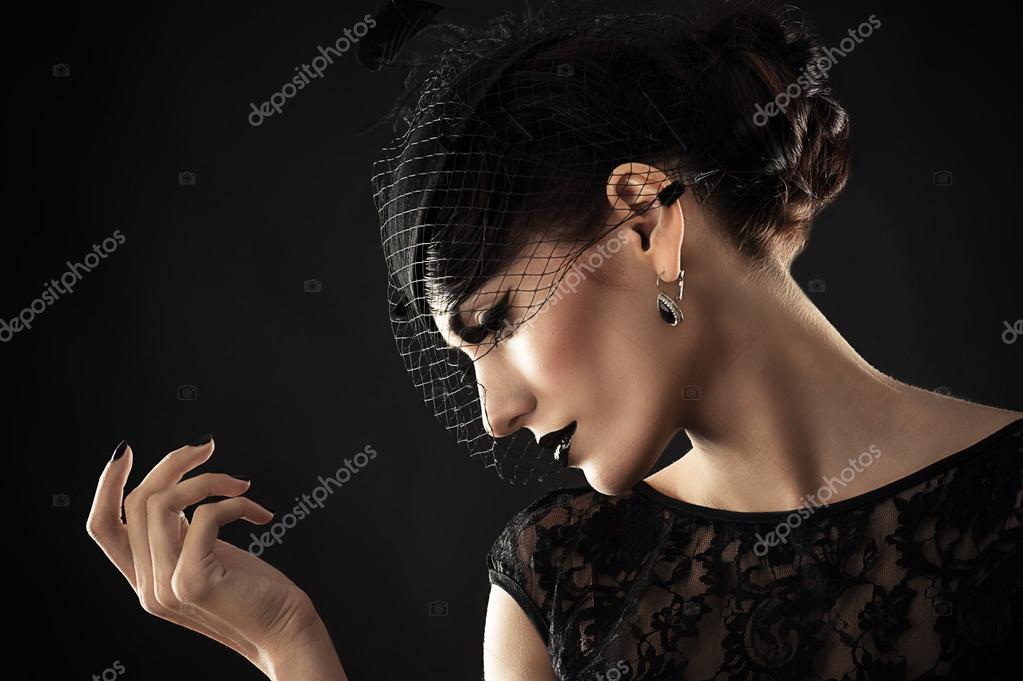 Beautiful profile of retro woman Stock Photo by ©Dualshock 46323135