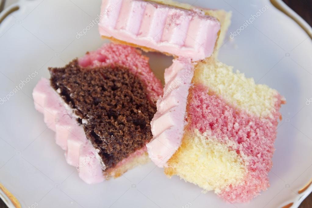 rebanadas de pastel Napolitano — Foto de stock © jabiru #49685245