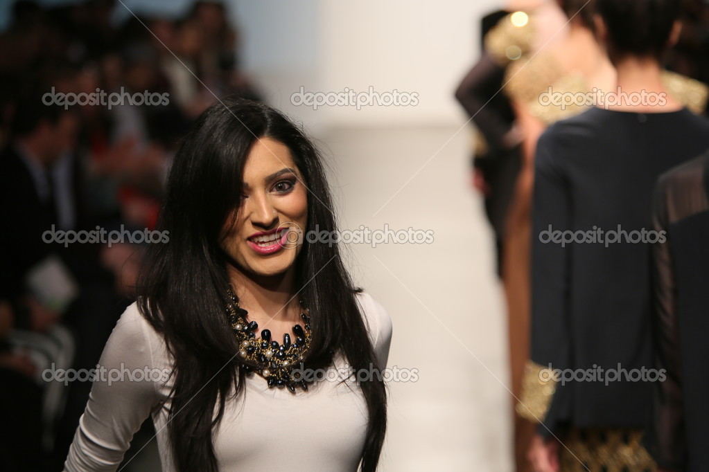 Fashion designer Amy Devan – Stock Editorial Photo © fashionstock #41283275