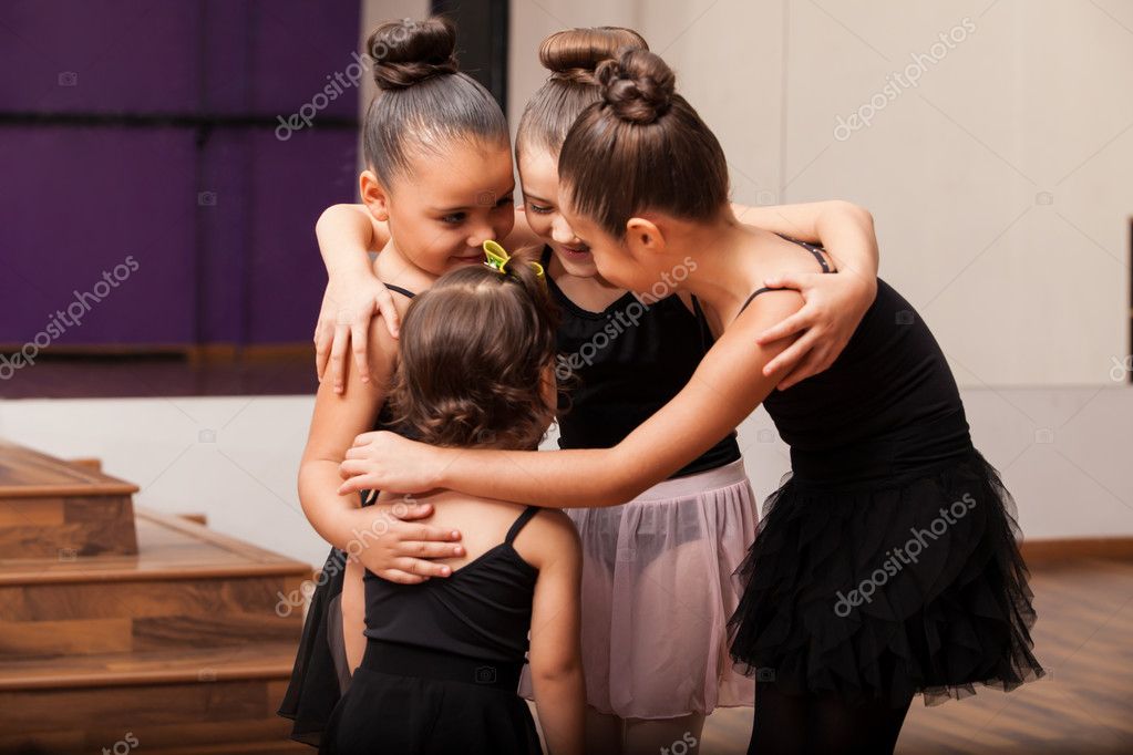 Little friends in dance class Stock Photo by ©tonodiaz 33326647