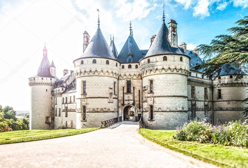 Scenic view of castle in France, Europe. — Stock Photo © kyolshin #25747921