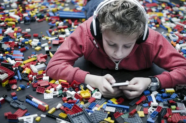 Spoiled kid Stock Photos, Royalty Free Spoiled kid Images | Depositphotos