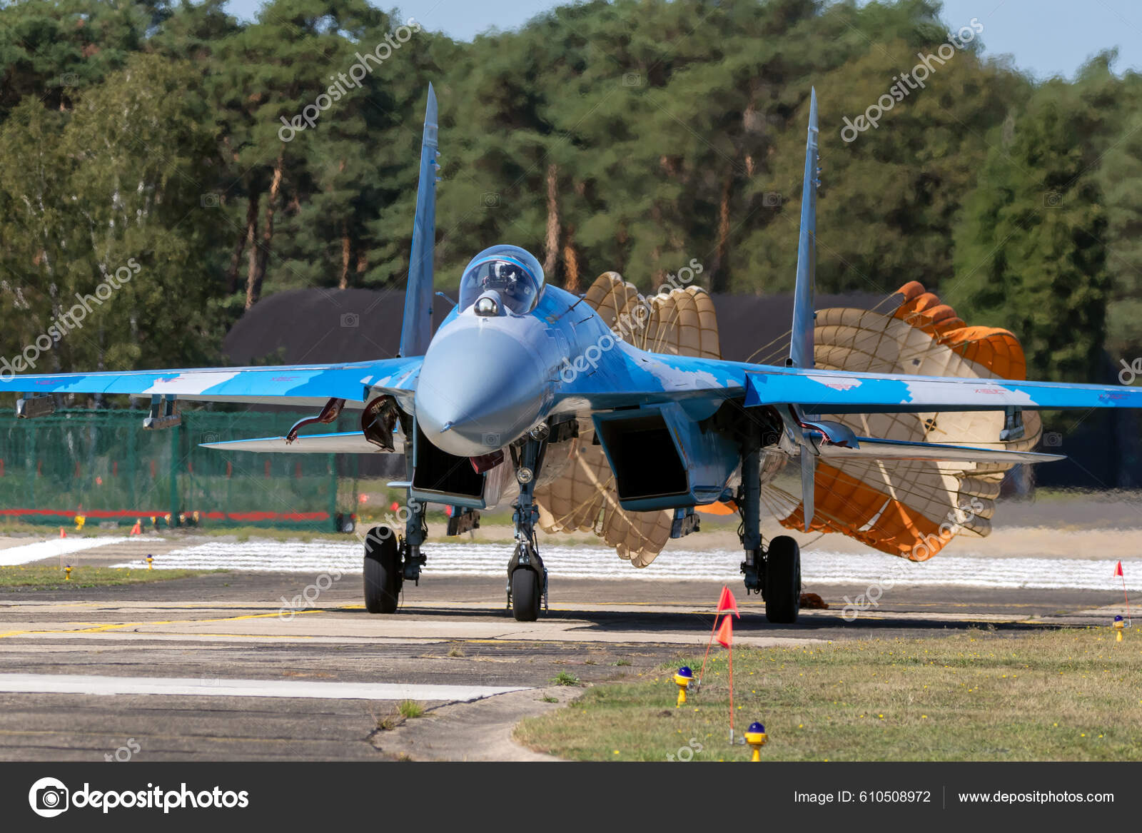 Ukrainian Air Force Sukhoi Flanker Fighter Aircraft Tarmac Kleine ...