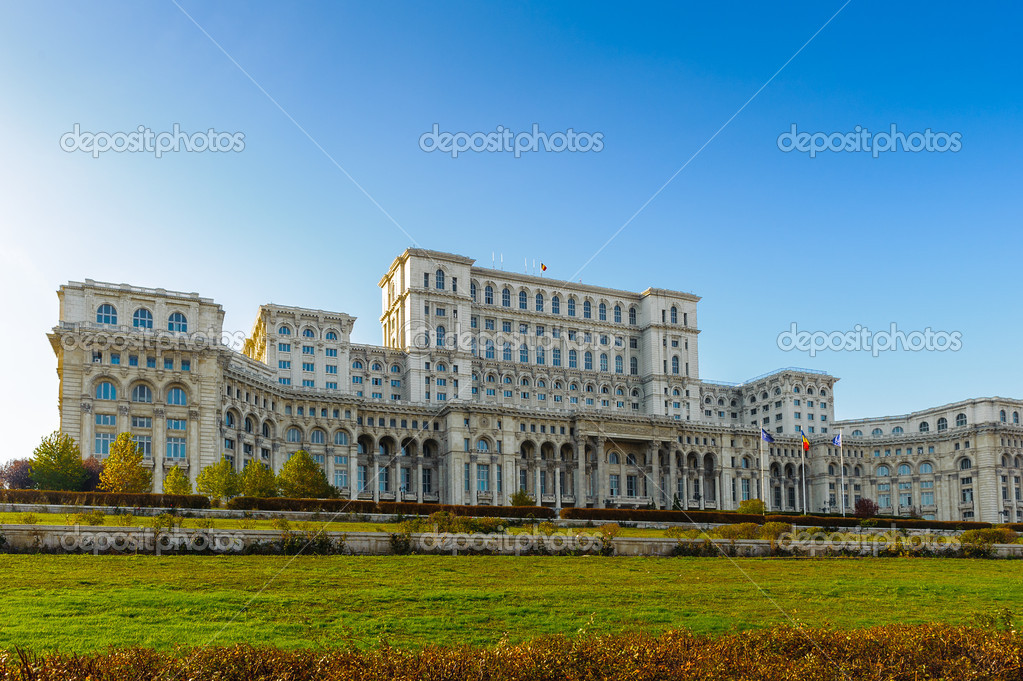 Architecture of Bucharest, Romania — Stock Photo © Siempreverde #34981793