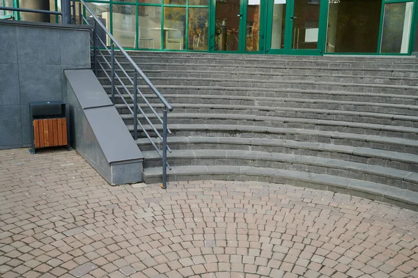 Merdiven hazırlamak Stock Photos, Royalty Free Merdiven hazırlamak ...