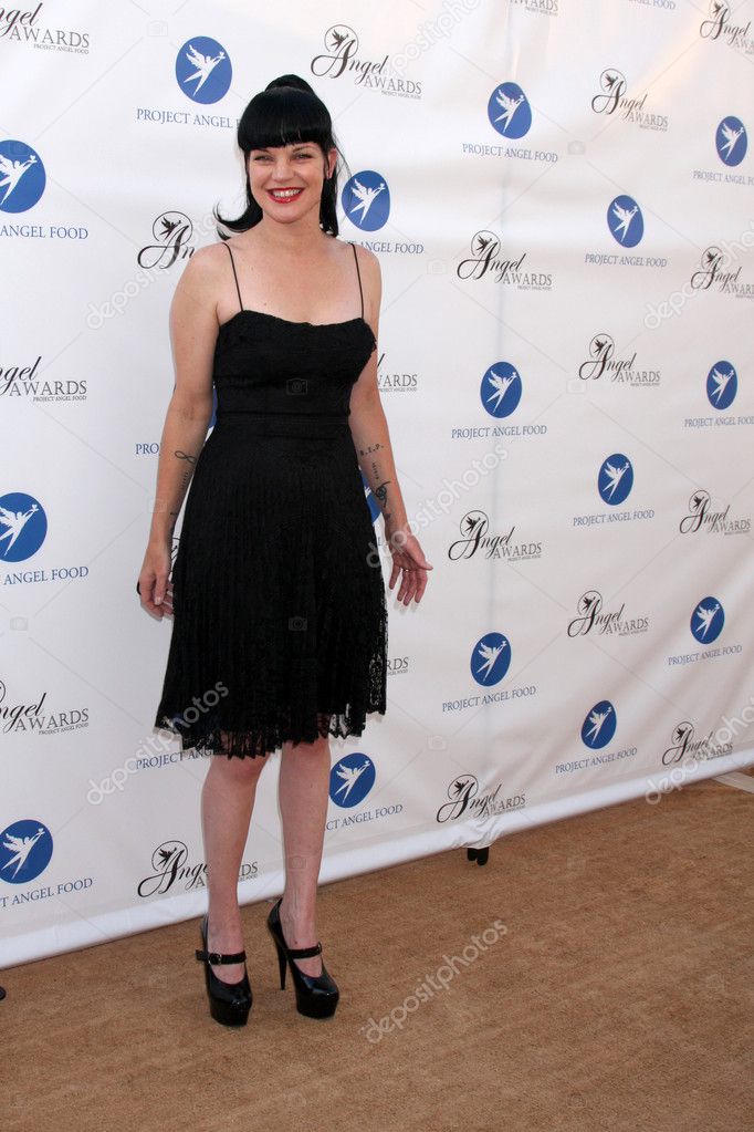 保利 perrette —— 库存社论照片 © Jean_Nelson #12463883