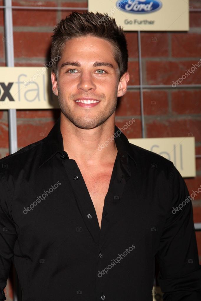 Dean Geyer – Stock Editorial Photo © Jean_Nelson #12746227