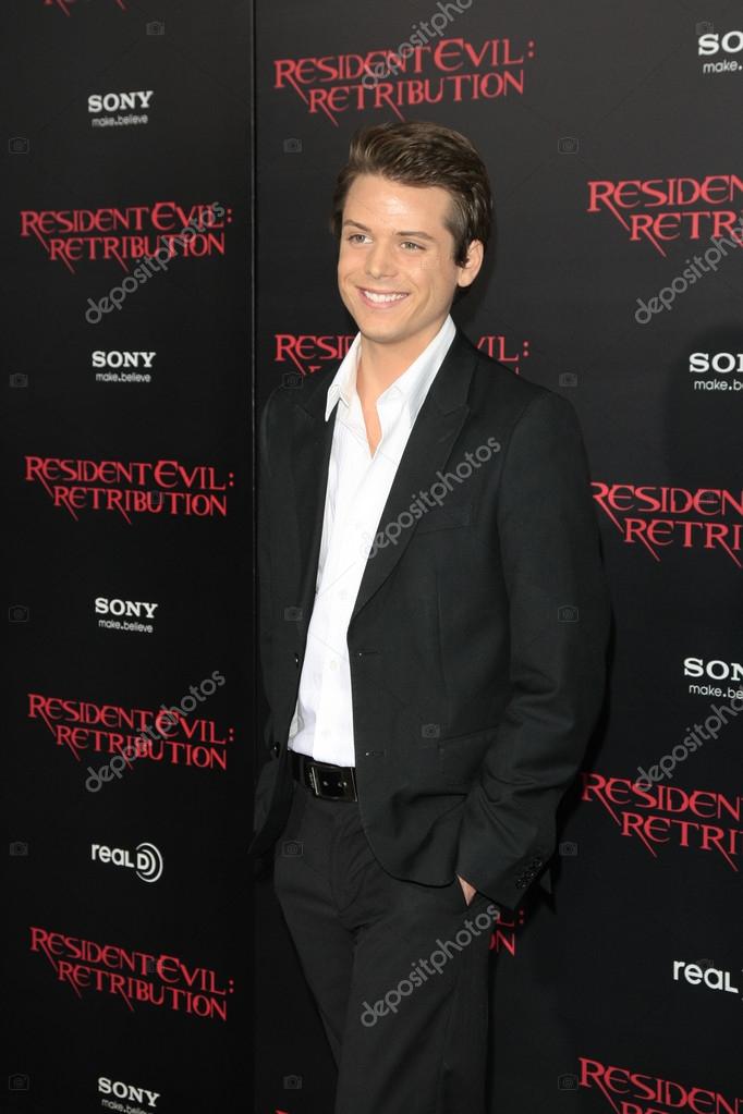 Drew Osborne – Stock Editorial Photo © Jean_Nelson #12794074