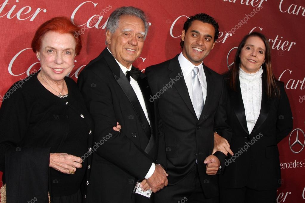 Rui Ricardo Diaz and guests — Stock Editorial Photo © Jean_Nelson #12921648