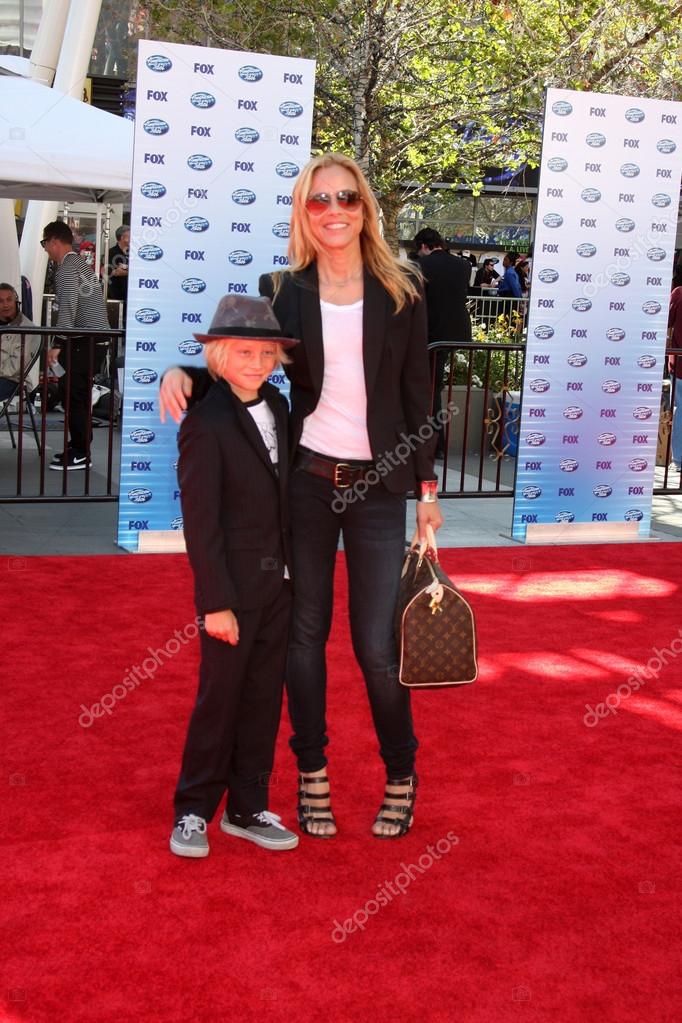 Maria Bello & Son Jack – Stock Editorial Photo © Jean_Nelson #12931924
