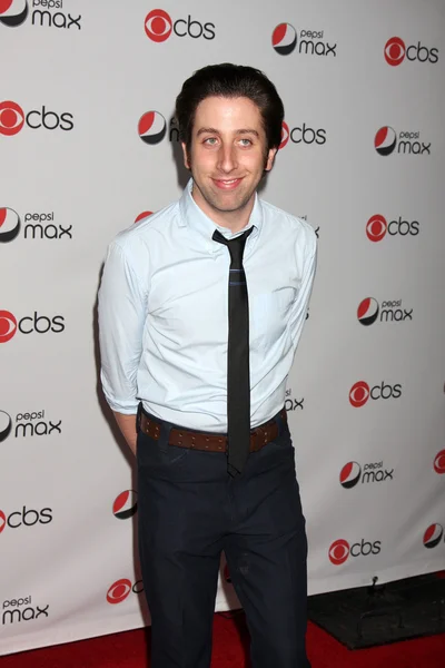 Simon Helberg Shirtless