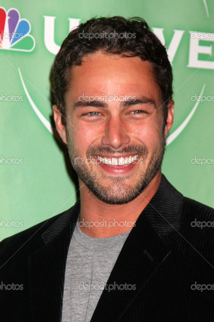 Taylor Kinney – Stock Editorial Photo © Jean_Nelson #12941340